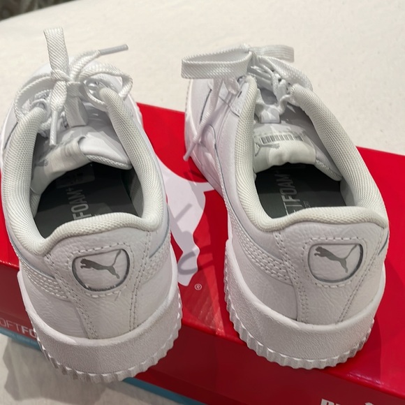 Puma | Shoes | Puma Soft Foam Optimal Comfort Sneakers Condition Like ...